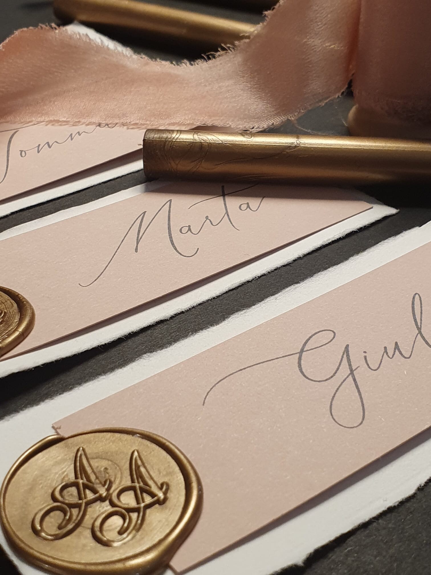 10 personalized place card tags with amalfi paper and sealing | Etsy
