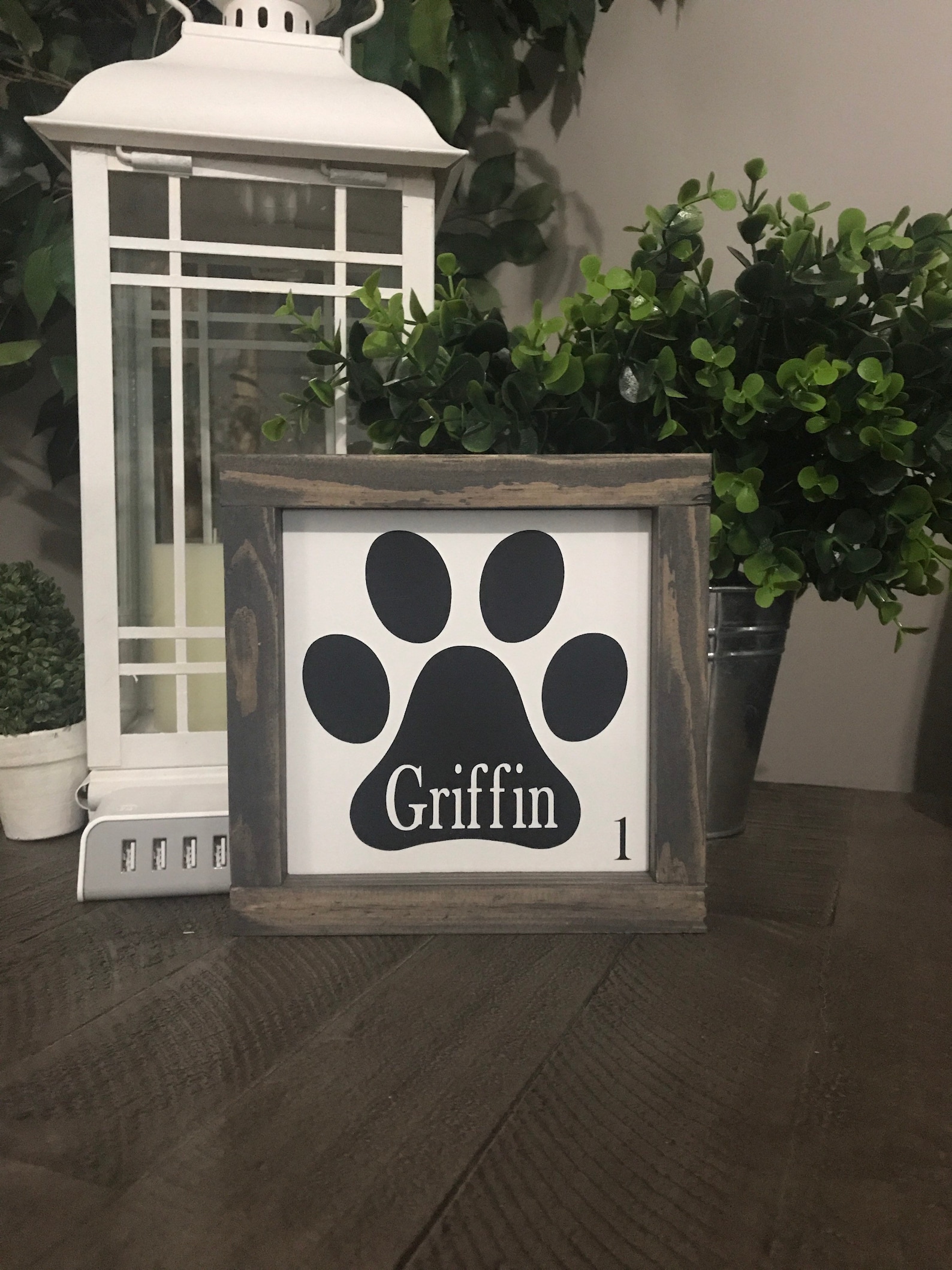 Personalized Paw Print Sign Paw Print Scrabble Paw Print - Etsy
