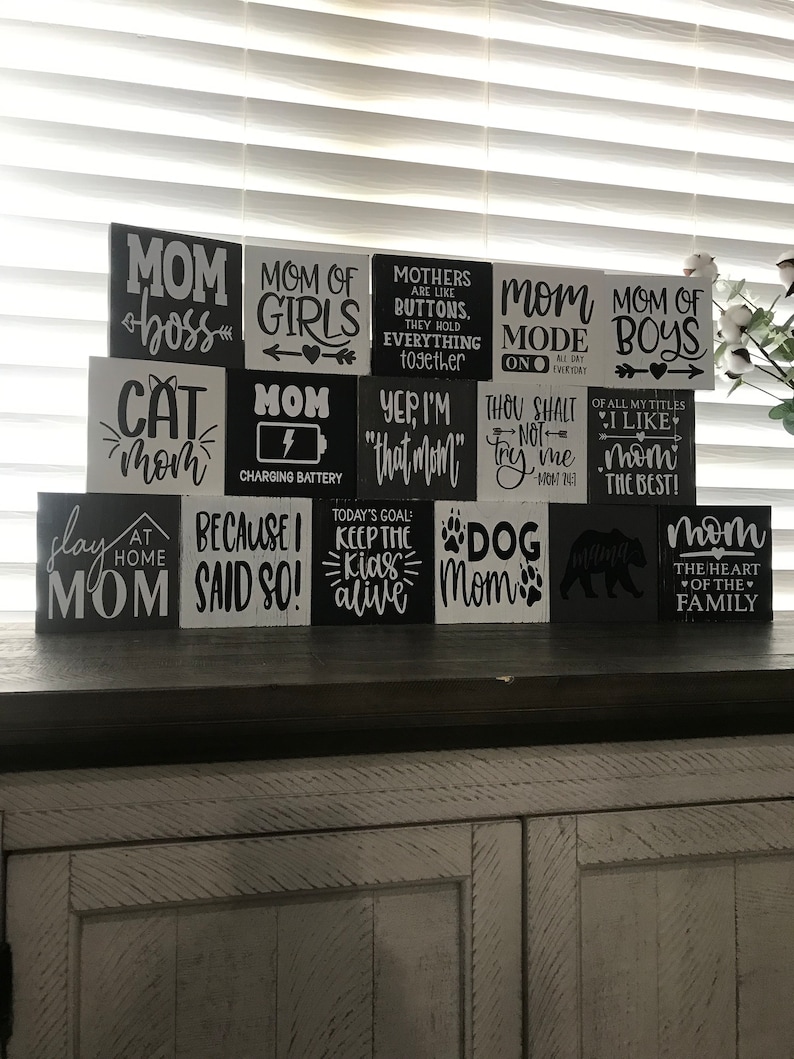 Hand Painted Mom Wood Sign, Tier Tray Decor - Etsy