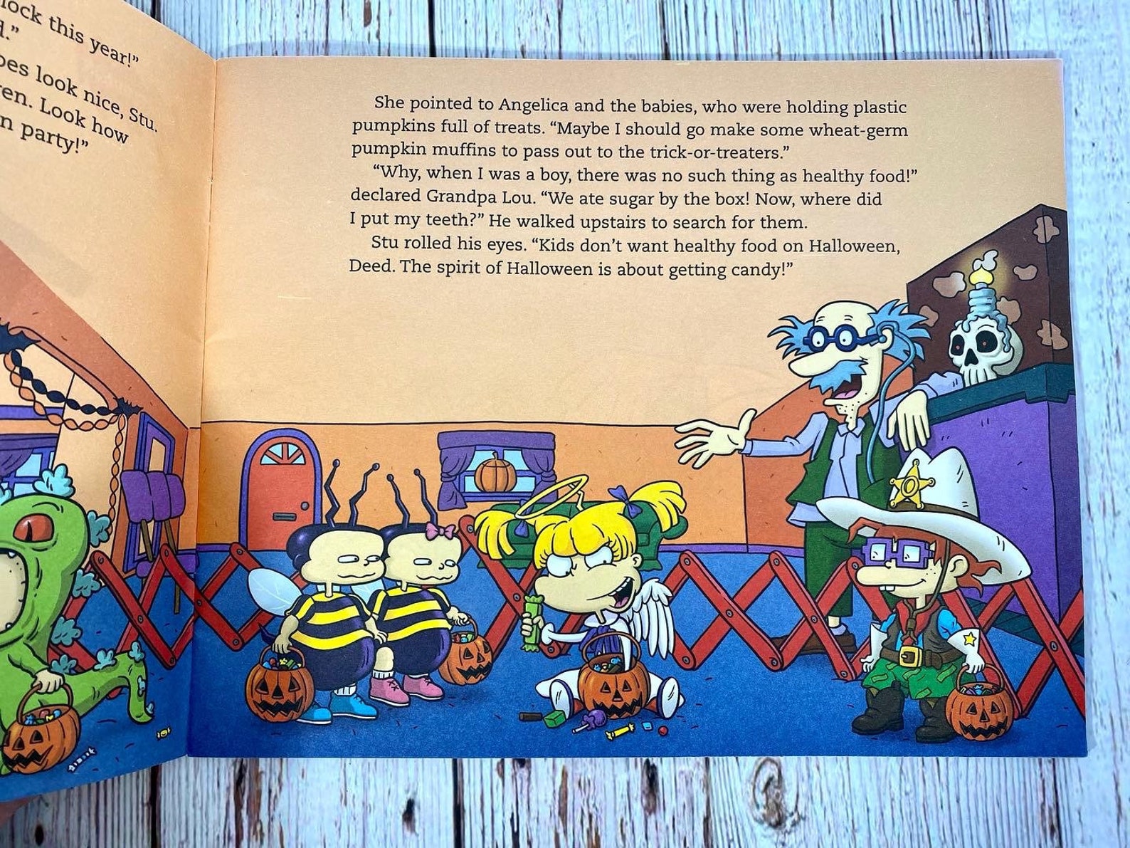 Vintage 1999 Tricked For Treats A Rugrats Halloween Book Tommy | Etsy