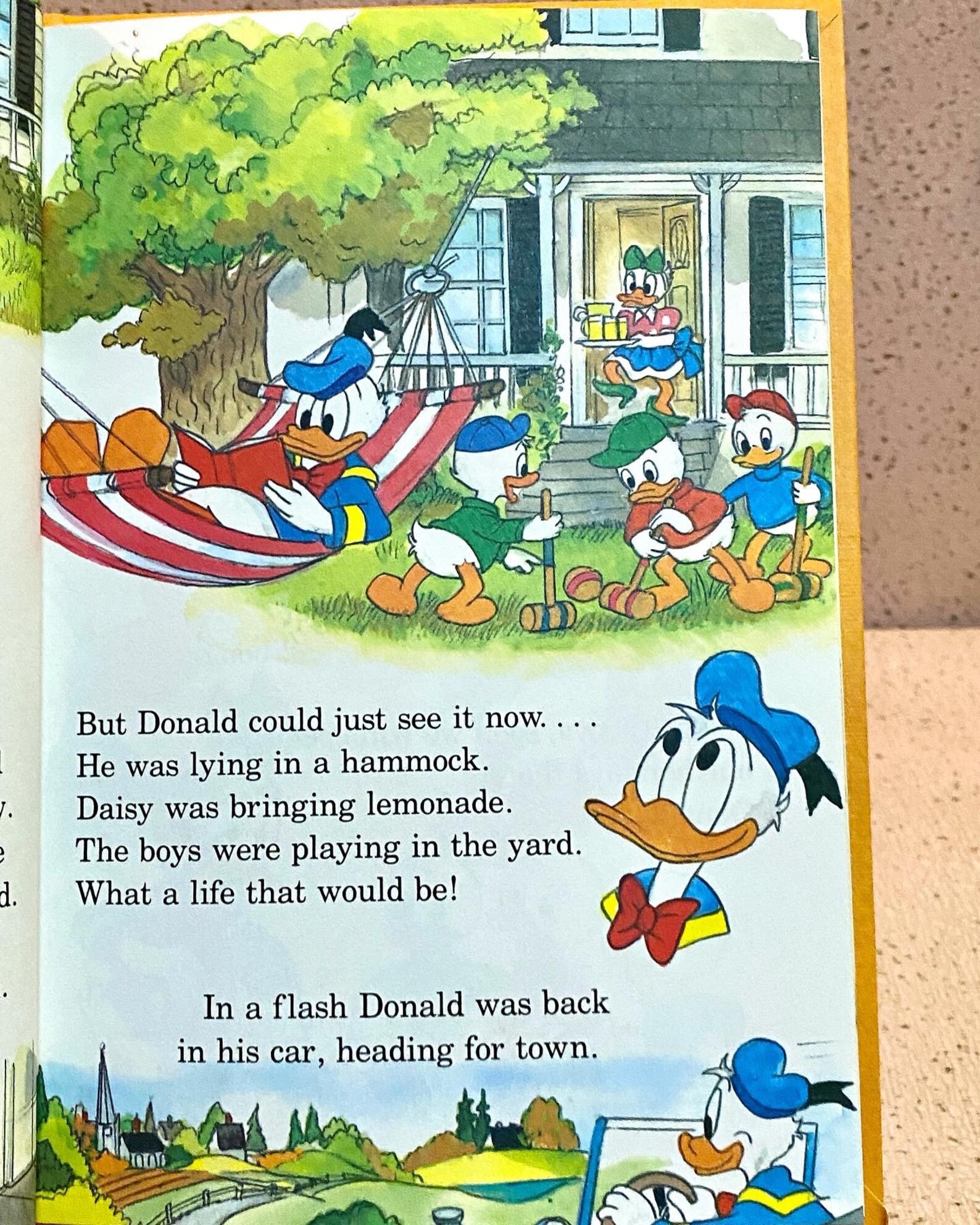 Vintage Disney Book 1987 Donald Duck Buys a House the - Etsy
