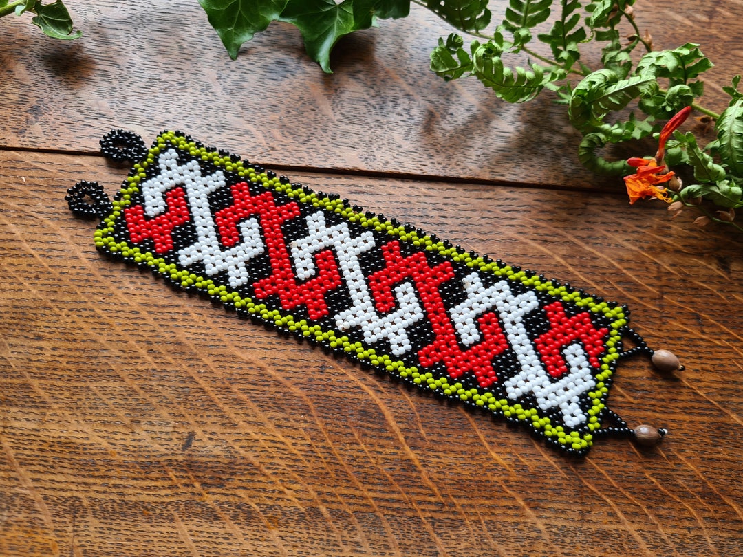 Shipibo Red Beaded Bracelet From the Amazon With Ayahuasca Icaro ...
