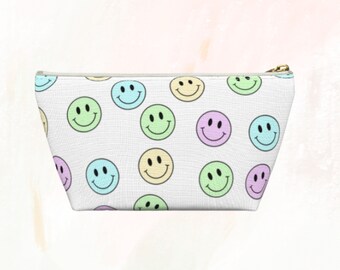 Smiley Face Zipper Pouch - Etsy
