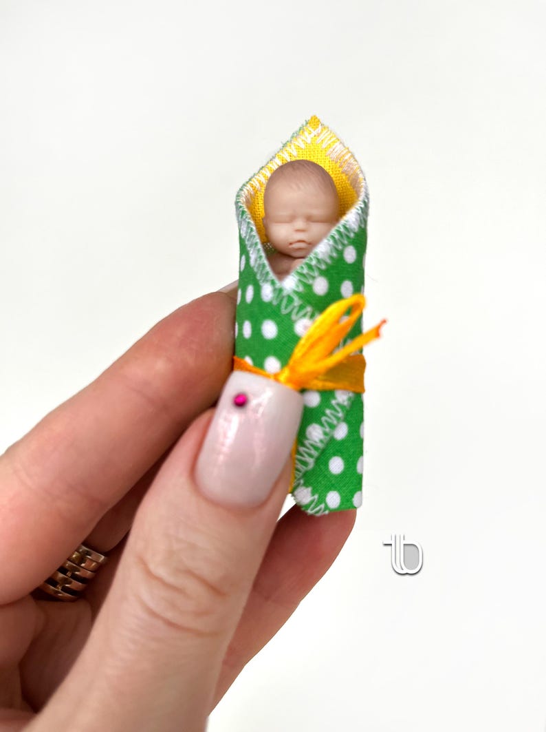 Miniature Polymer Clay Baby Doll, OOAK Newborn Figurine, Tiny Dollhouse ...