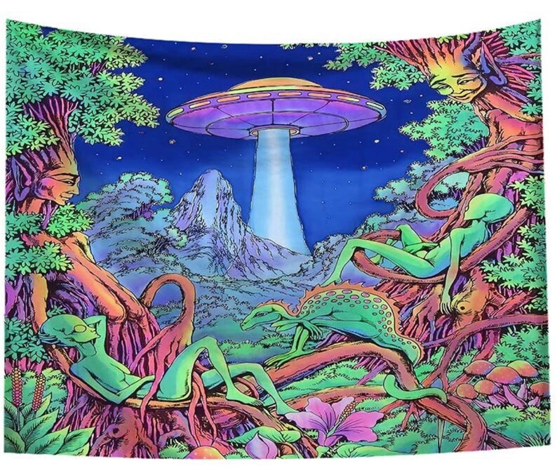 Aliens Tapestry Abstract Psychedelic Art for Wall Decor Alien UFO ...