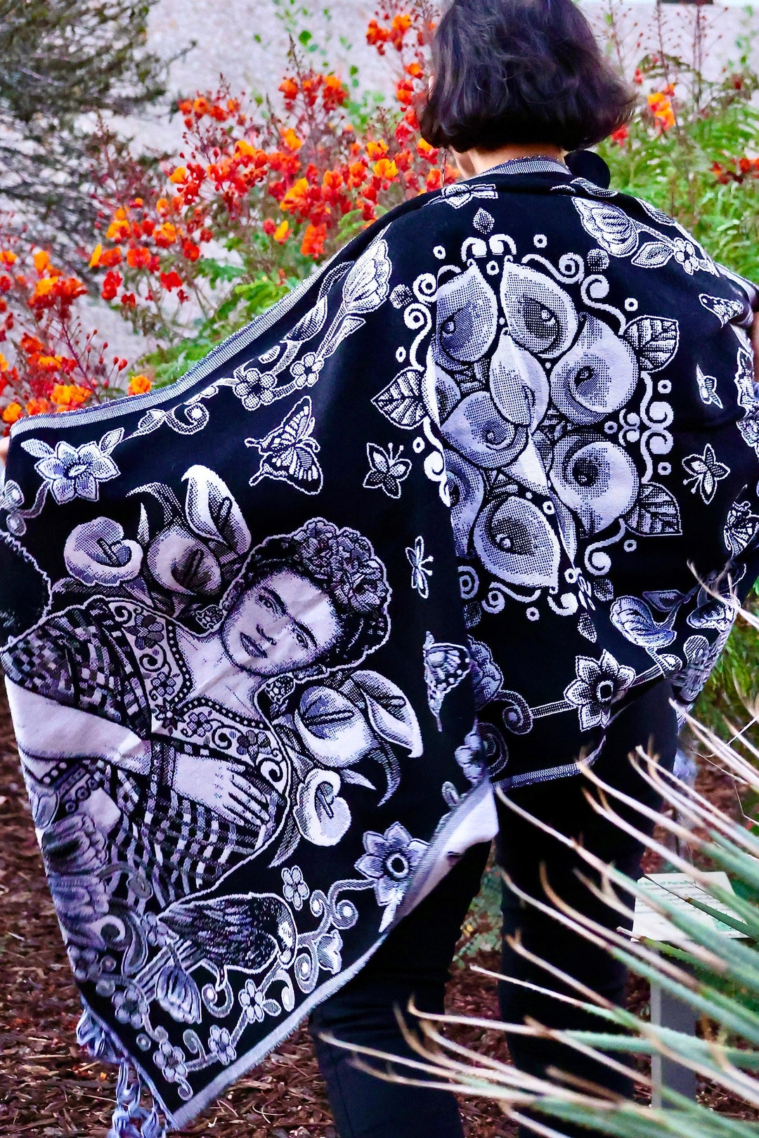 Frida Kahlo and White Calla Lilies Woven Rebozo Shawl - Etsy