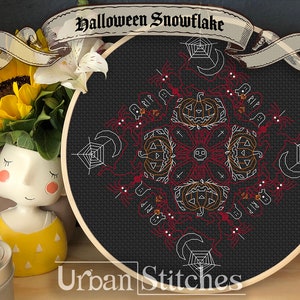 Halloween Blackwork - Pumpkin Cat Bat Spooky Ghost Spider Web Trick or ...