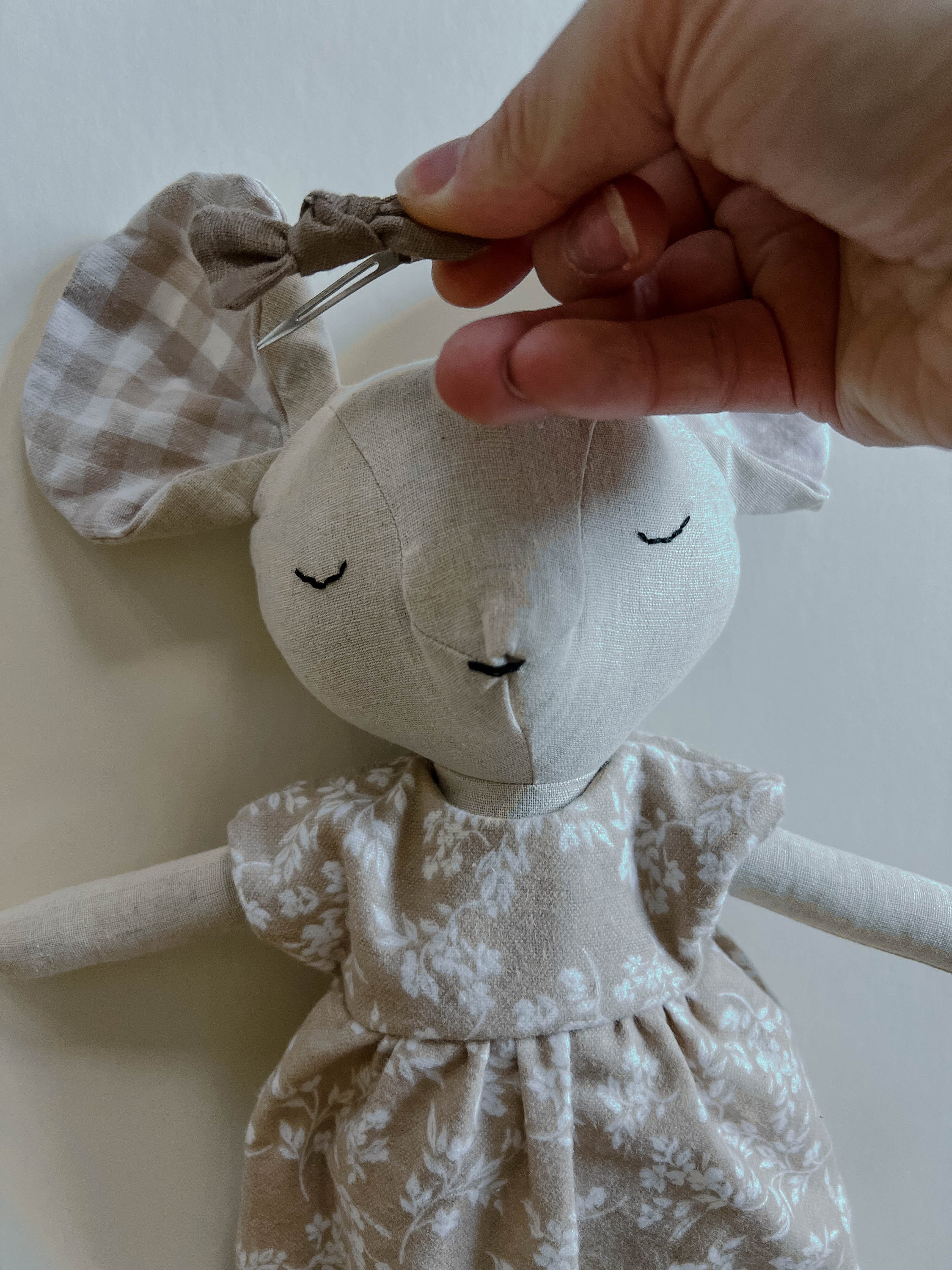 Tilly Mouse, Handmade Linen Mouse Doll - Etsy