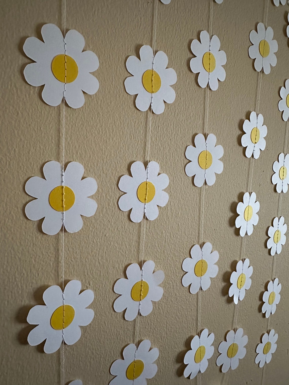 Retro Daisy Flower Backdrop Easter Decor Custom Topper Paper Garland ...