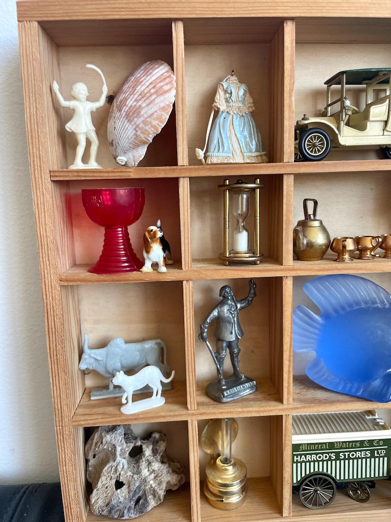 Miniatura, Collection of Miniatures and Knick-knacks, Antique ...
