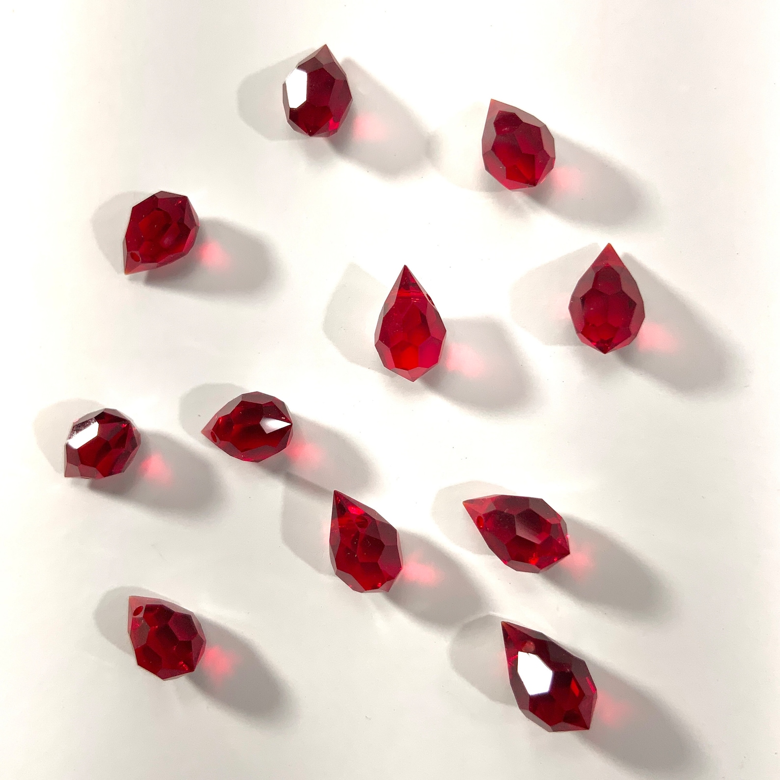 10x6mm Dark Red Drop Prisms Bulk Crystals for Suncatcher Siam Glass ...