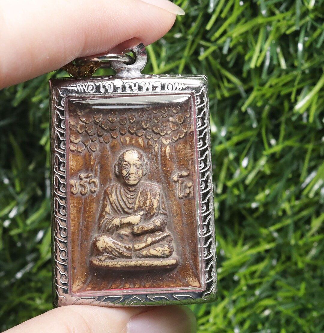 LP Toh, Spell Chinnabanchorn, Amulet and Talisman, Monk Amazing ...