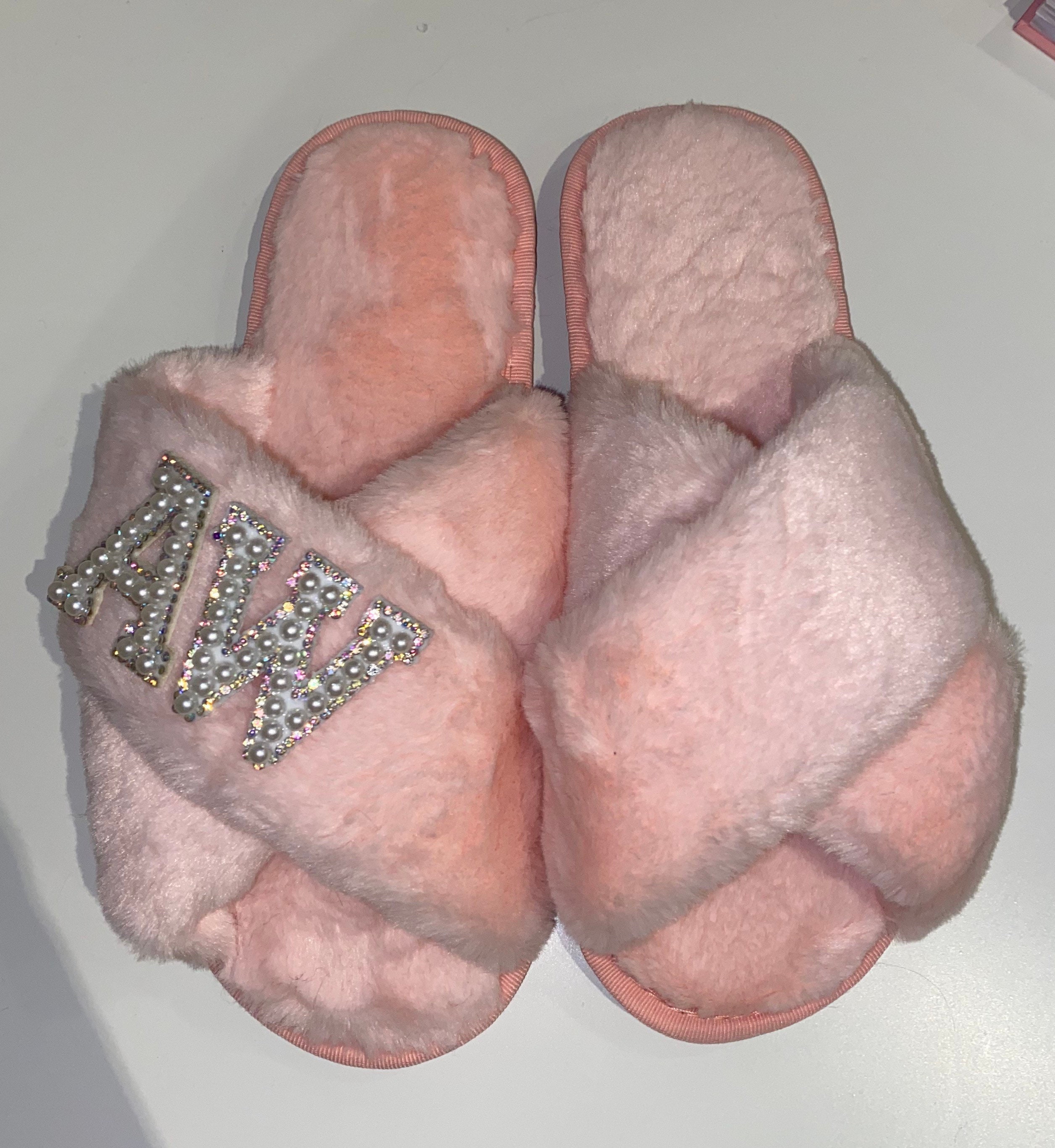 LIGHT PINK fluffy personalised slippers | Etsy