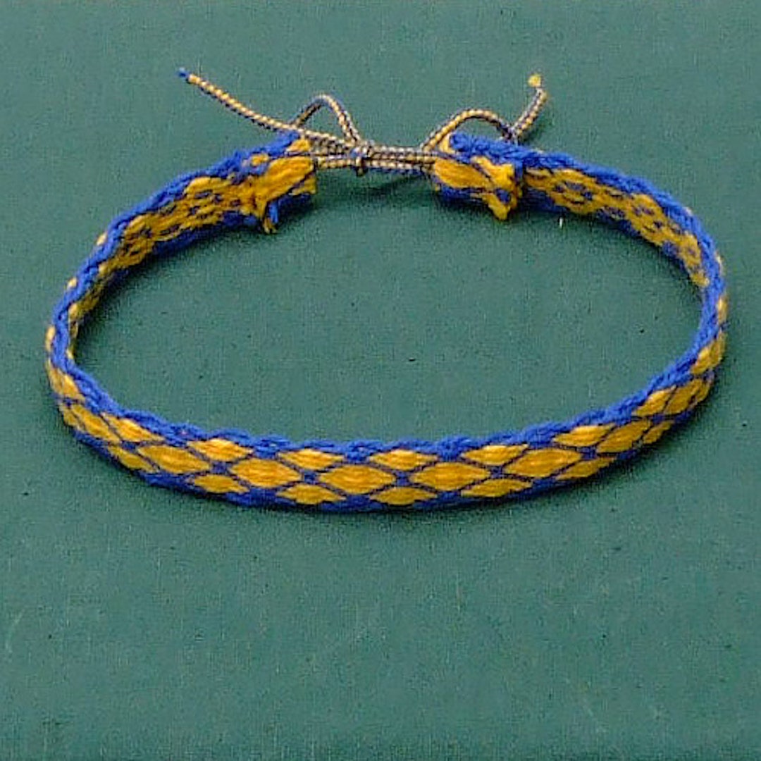 Woolen Chaplet in Two Colors - Medieval Reenactment LARP - Etsy