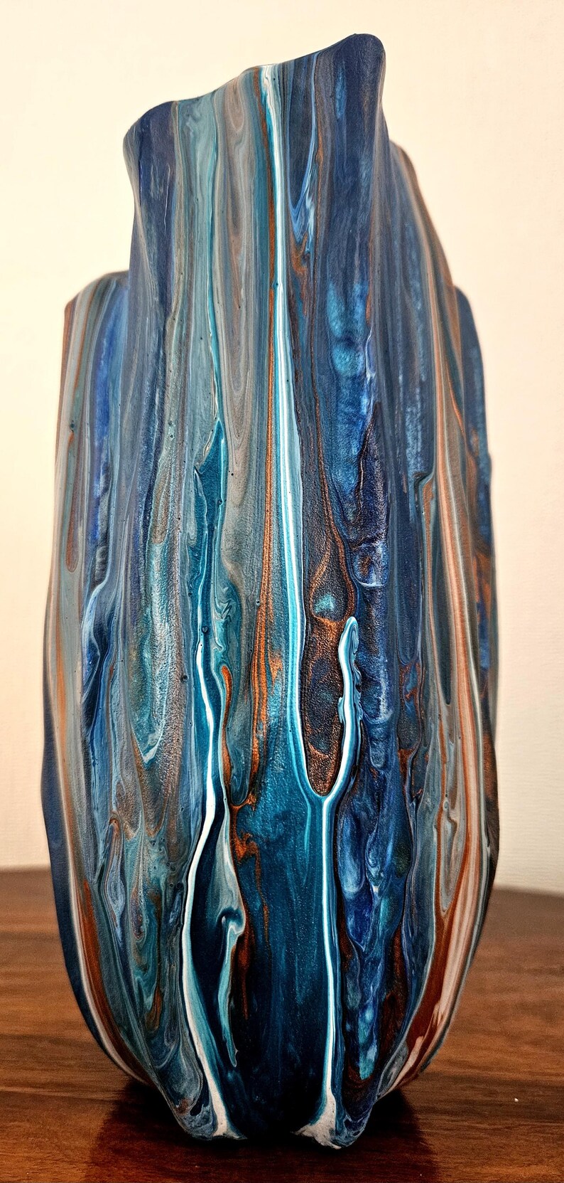 Vase ~ Astract Bespoke Vase ~ Aqua - Etsy UK