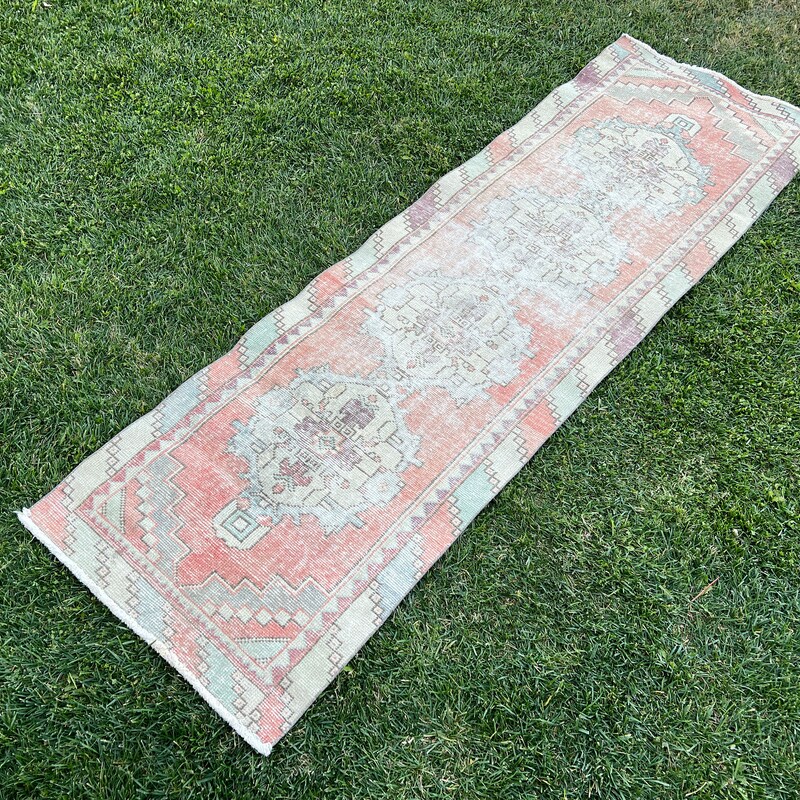 Vintage Runner - Etsy