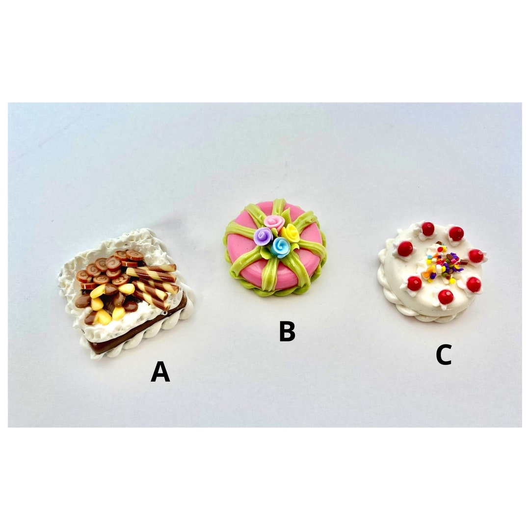 Miniature Dollhouse Cake Cake Pendant Charm Cake for Dollhouse ...