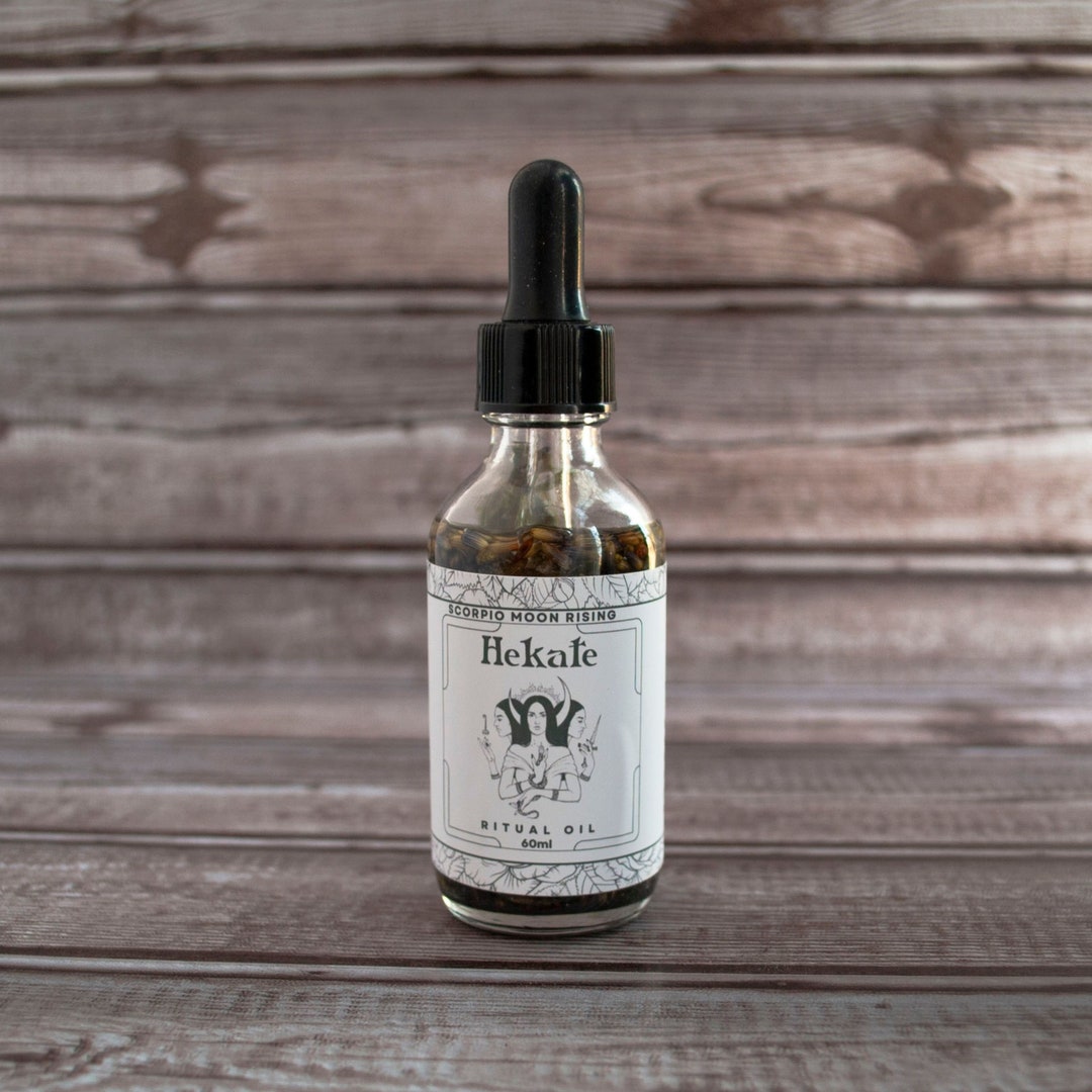 Hecate Goddess Ritual Oil Hekate Greek Goddess of Witchcraft - Etsy