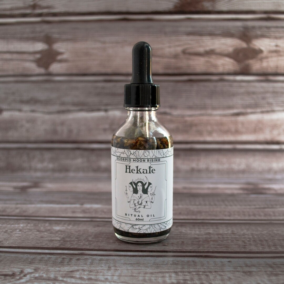 Hecate Goddess Ritual Oil • Hekate Greek Goddess of Witchcraft - Etsy