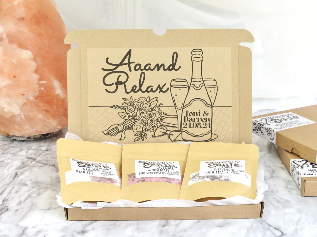 Personalised Wedding Hamper, Honeymoon, Bridal Shower or Hen Bath ...