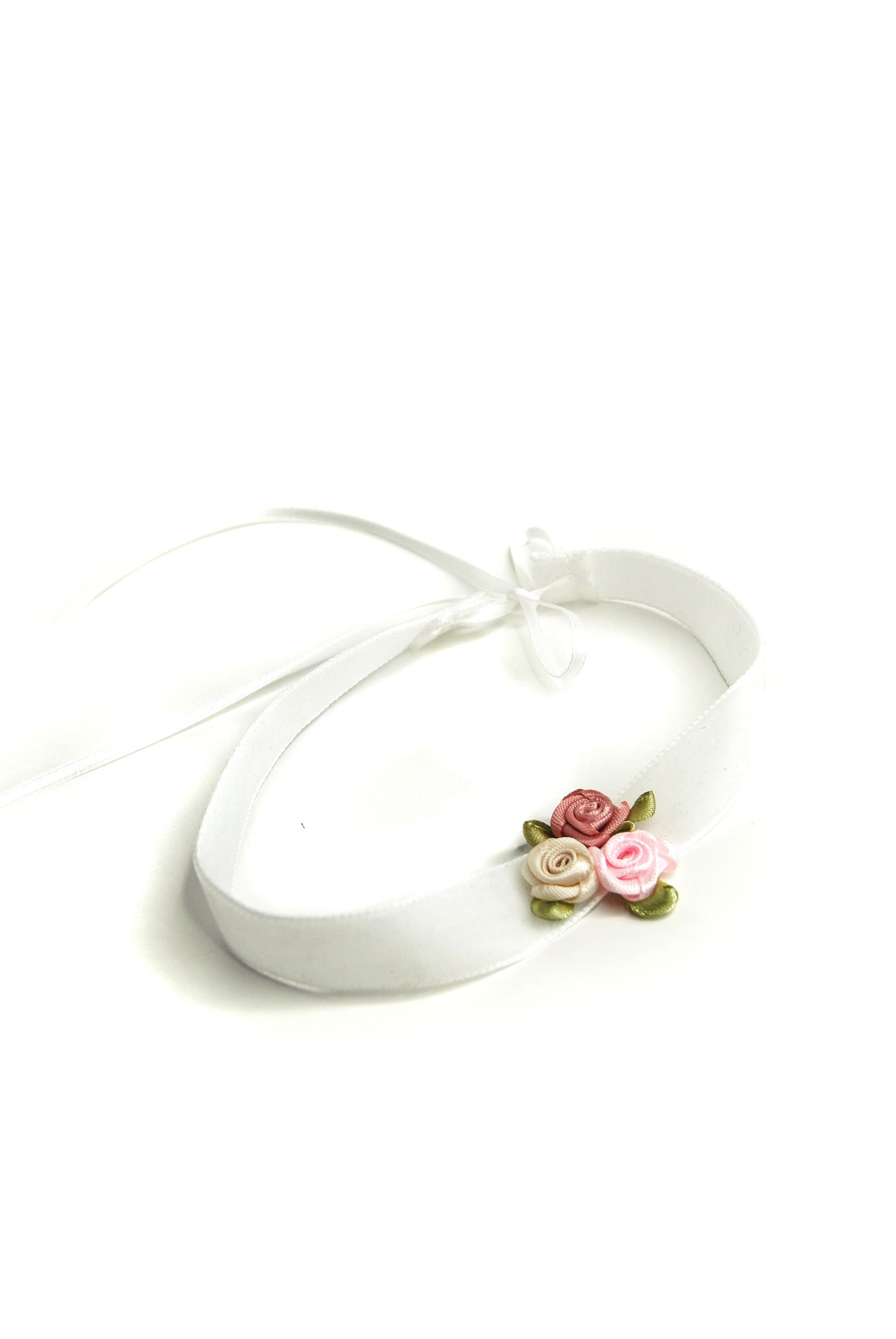 ROSES Choker Sweet Soft off White Velvet Choker With Roses | Etsy