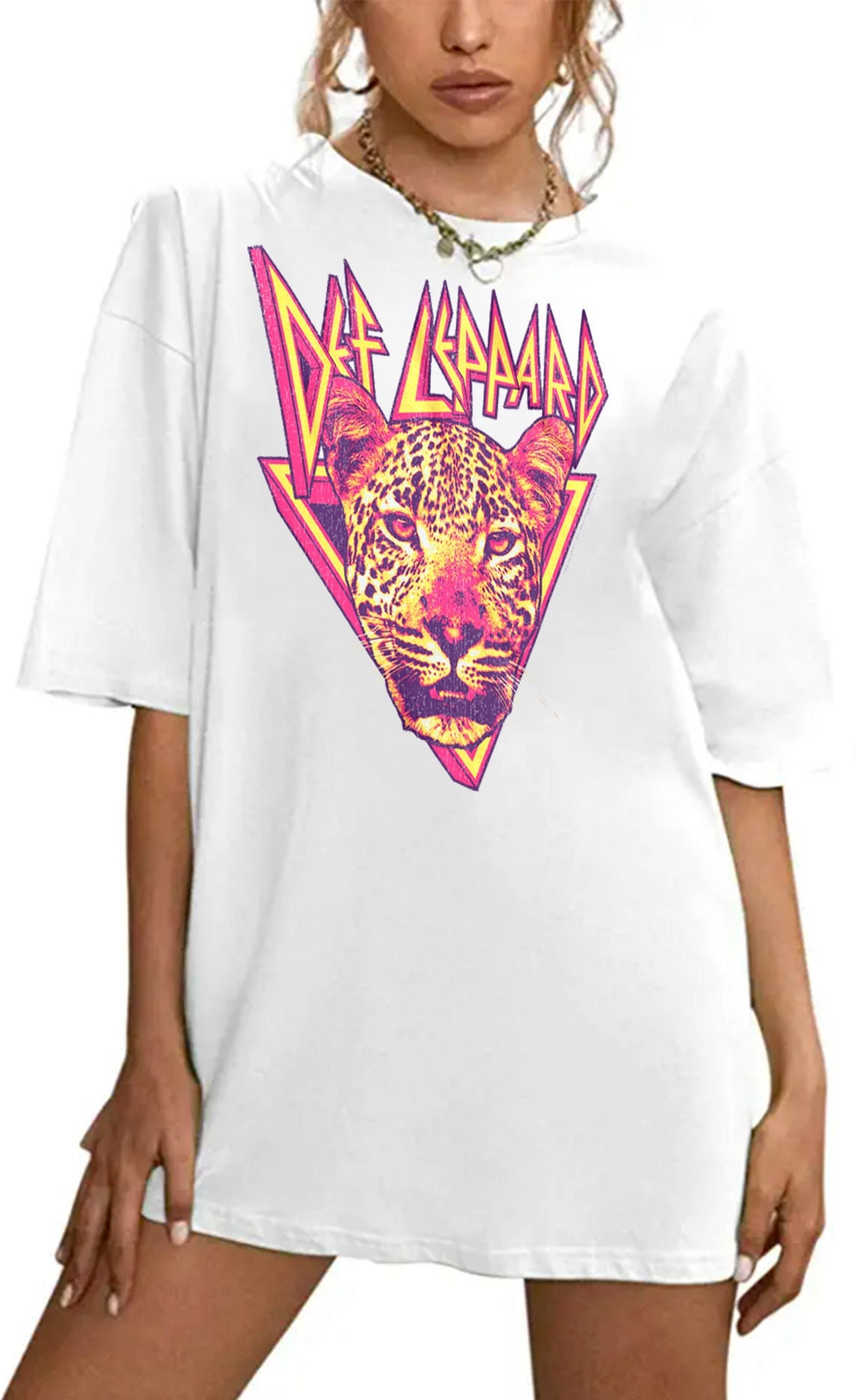 Def Leppard Oversize Shirt Pink Leopard Women's T-shirts Def Leppard Oversize Shirt Pink Leopard Women's T-shirts