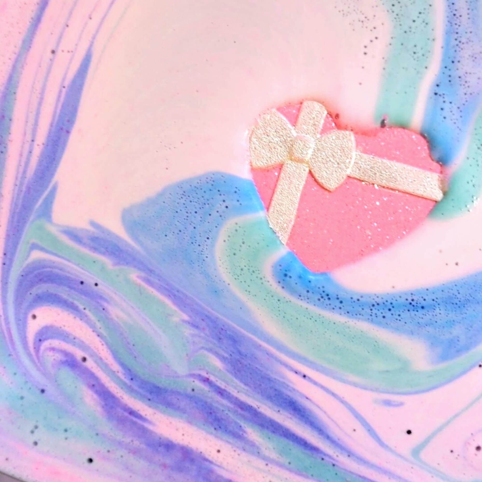 Fizzy Bath Bomb Loving Heart Suprise Color Burst Inside, Large Heart ...