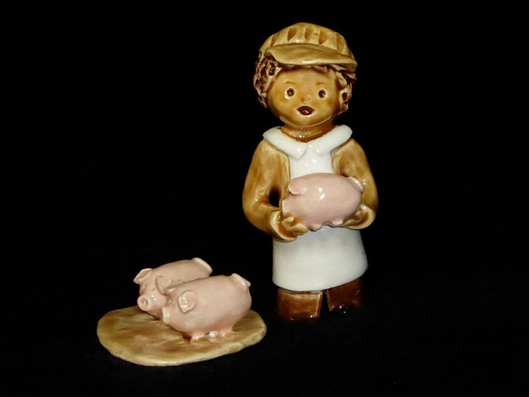 Butcher Carrying Piglet - Bethlehem Ceramic Nativity Scene - Etsy
