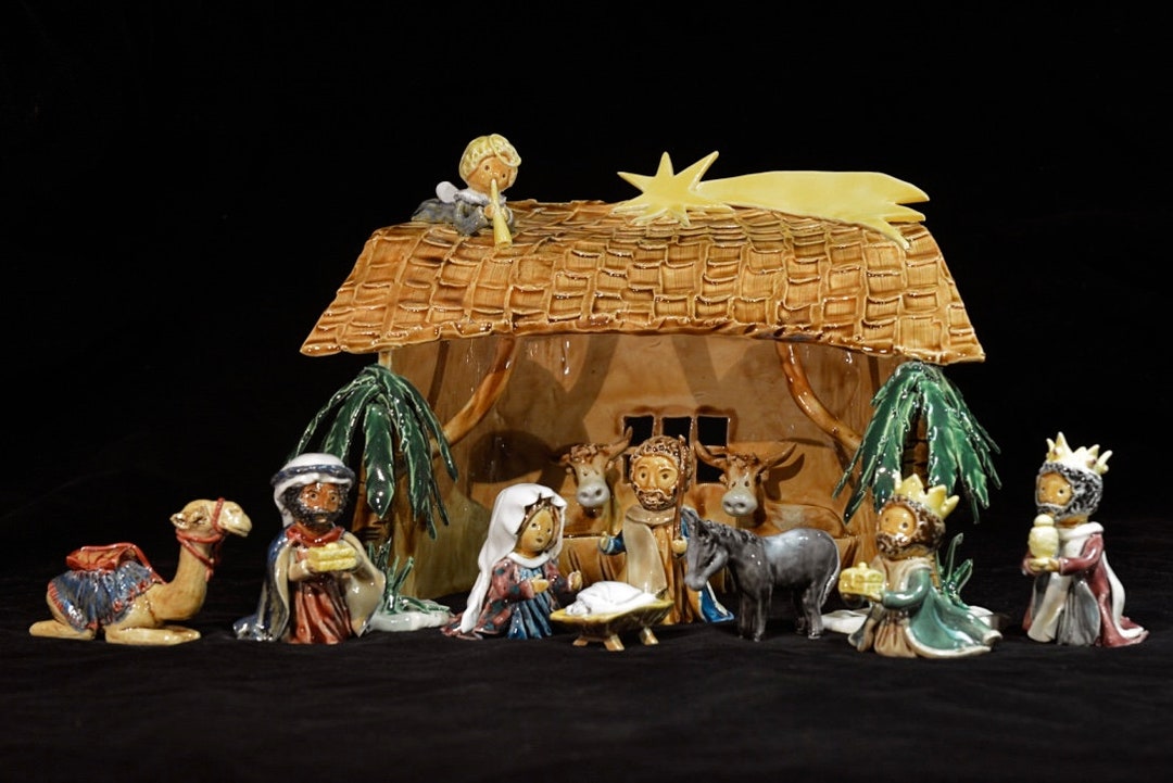 Bethlehem Nativity Scene With Baby Jesus Mary and Joseph, Christian ...