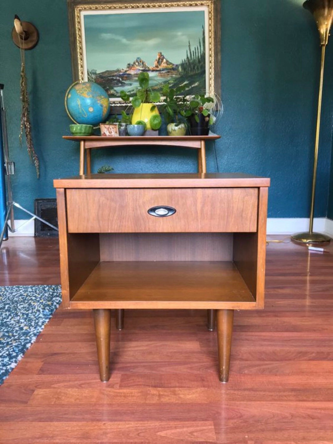 Free and Insured Shipping Within US Vintage Mid Century Modern Table ...