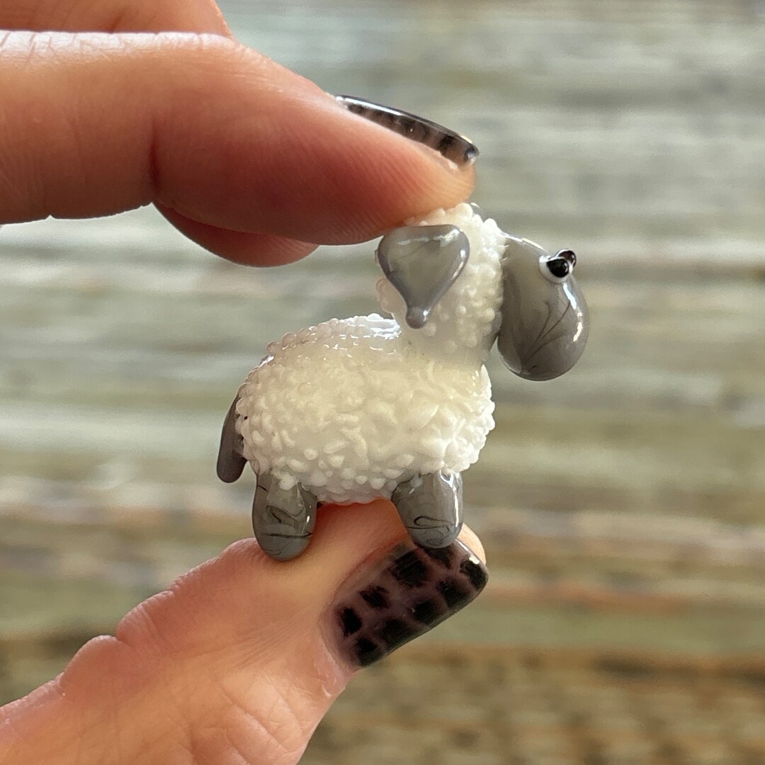Lampwork Sheep, Adorable Glass Lamb Display - Etsy