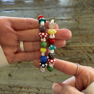 Lampwork Mushroom Bracelets, Mixed Glass Mushroom Beaded Bracelet - Etsy