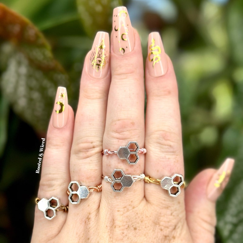 Bumble Bee Ring - Etsy