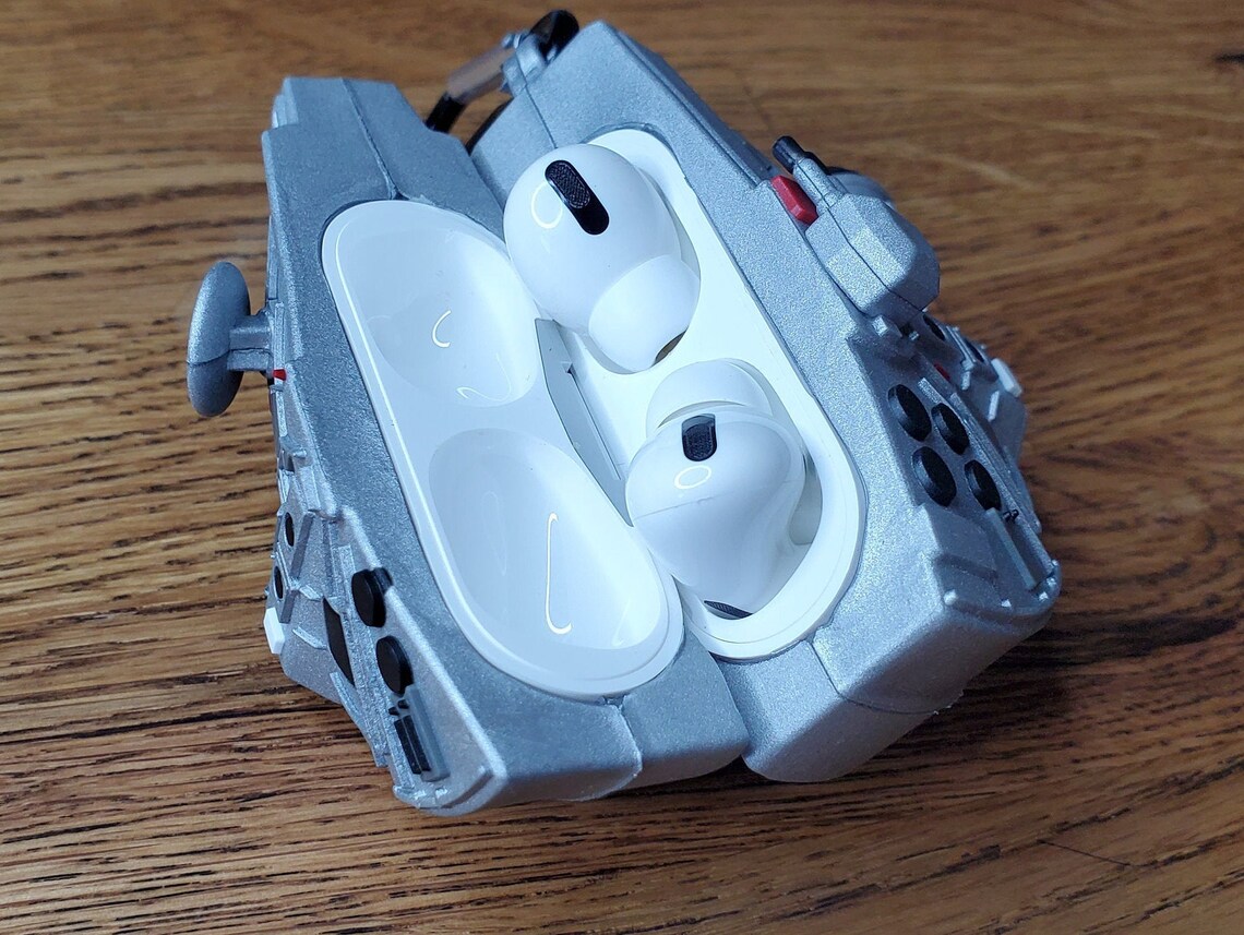 Star Wars Millennium Falcon Apple AirPods Pro Case | Etsy
