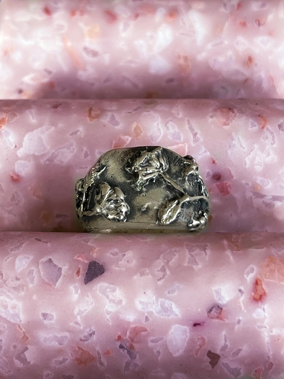Rose Signet Ring - Etsy
