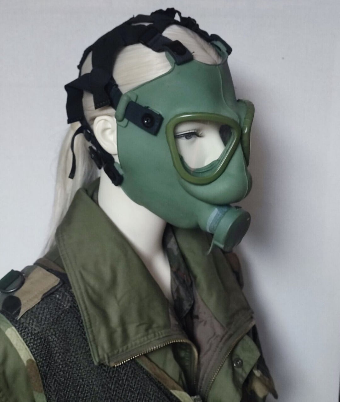 Vintage M59 NBC Gas Mask - Complete Set With 60 Mm Filter Canister ...