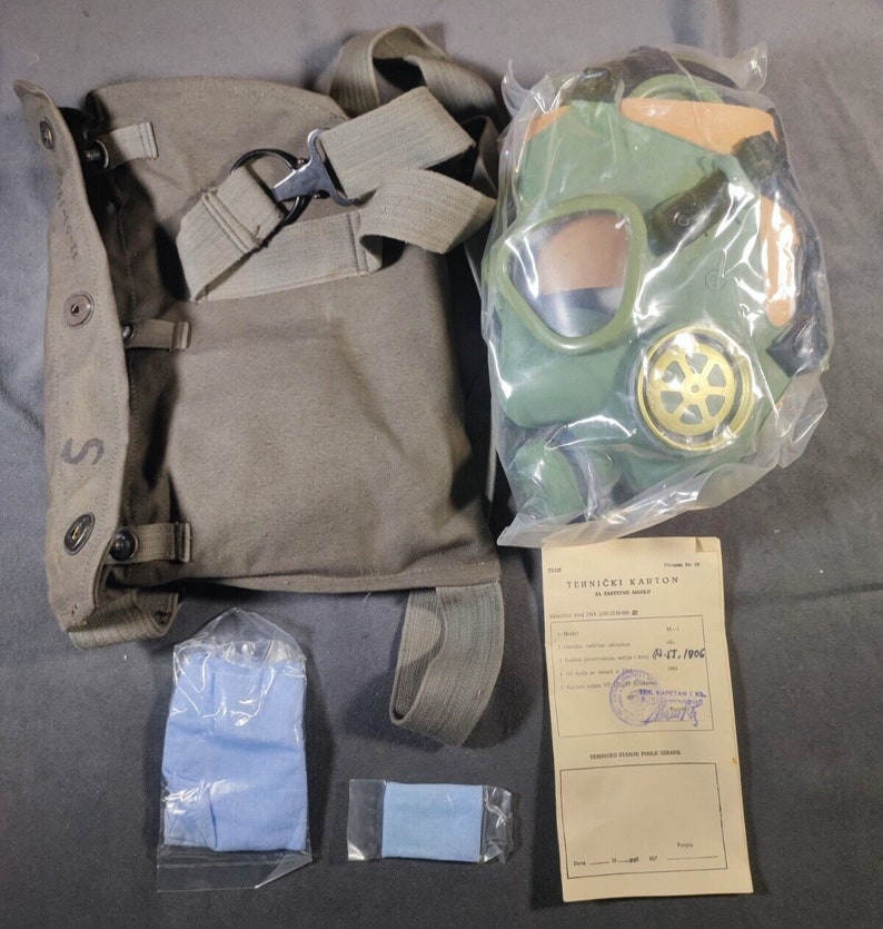Vintage M59 NBC Gas Mask - Complete Set With 60 Mm Filter Canister ...