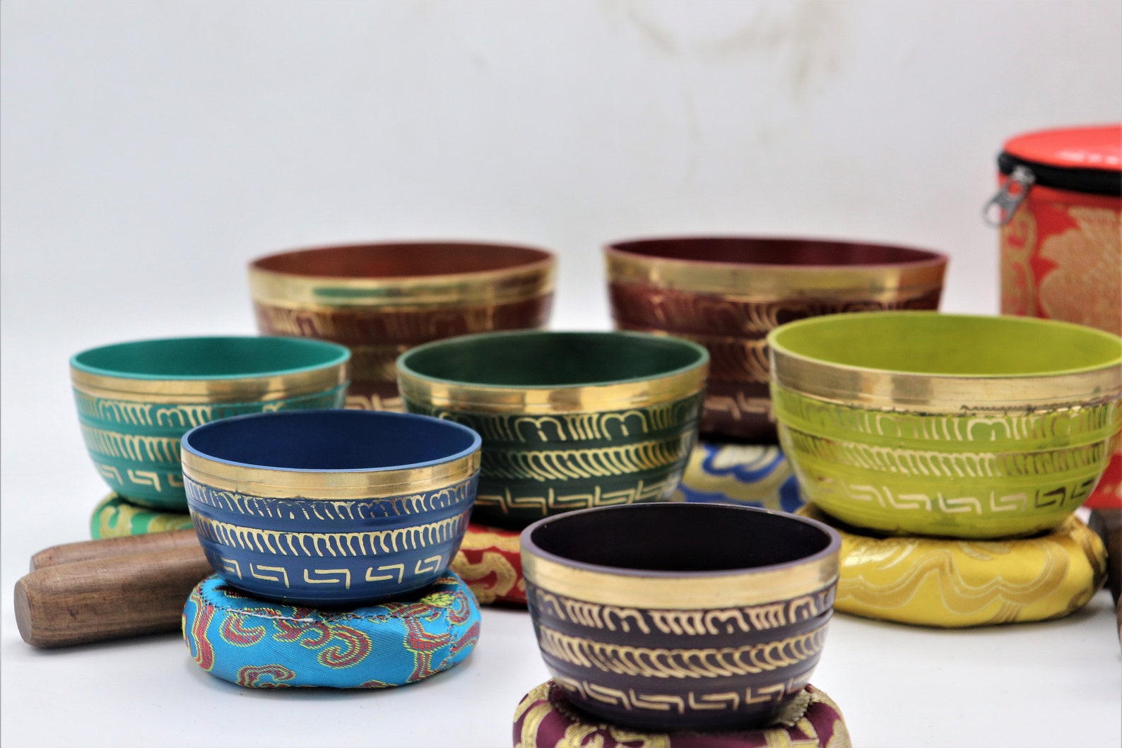 Chakra Color Singing Bowl Set-set of 7 Singing Bowl chakra - Etsy