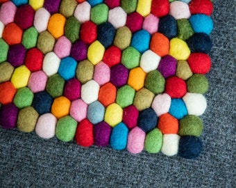 Round Felt Ball Rug. TD 11 Tie Dye Wool Ball Rug . Pebble Wool - Etsy