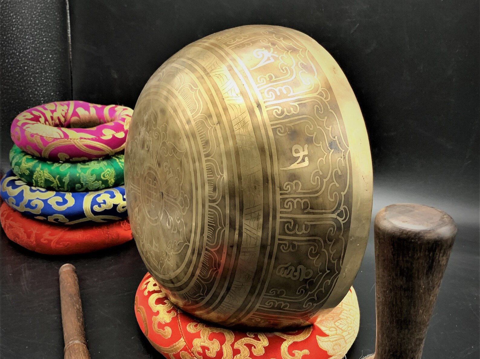 10 Inches Manra Carved Lord Buddha Engraved Singing Bowl | Etsy