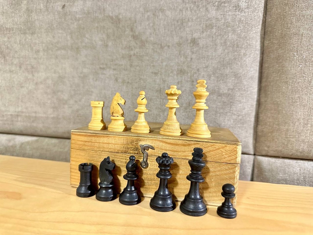 Wooden Small Chess Set in Original Chess Box in Good Condition Vintage ...