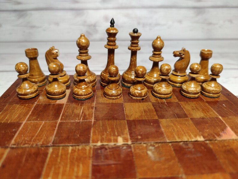 Beautiful Soviet Chess Set 50s Vintage - Etsy