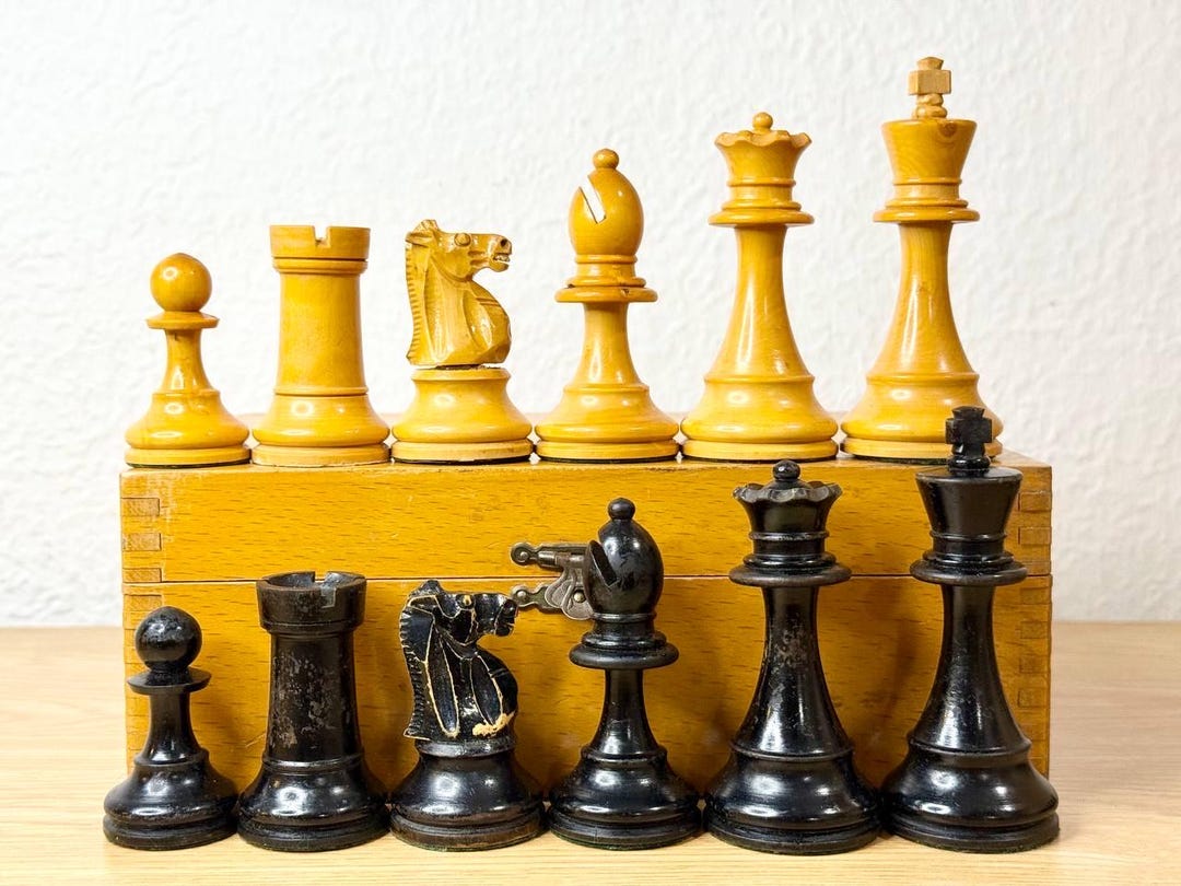 Vintage Germany Chess Set With Weights 50s Vintage in Great Condition ...