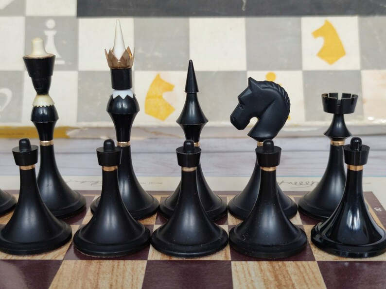 Rare Belarusian Chess Set Made of 80s Vintage Plastic - Etsy