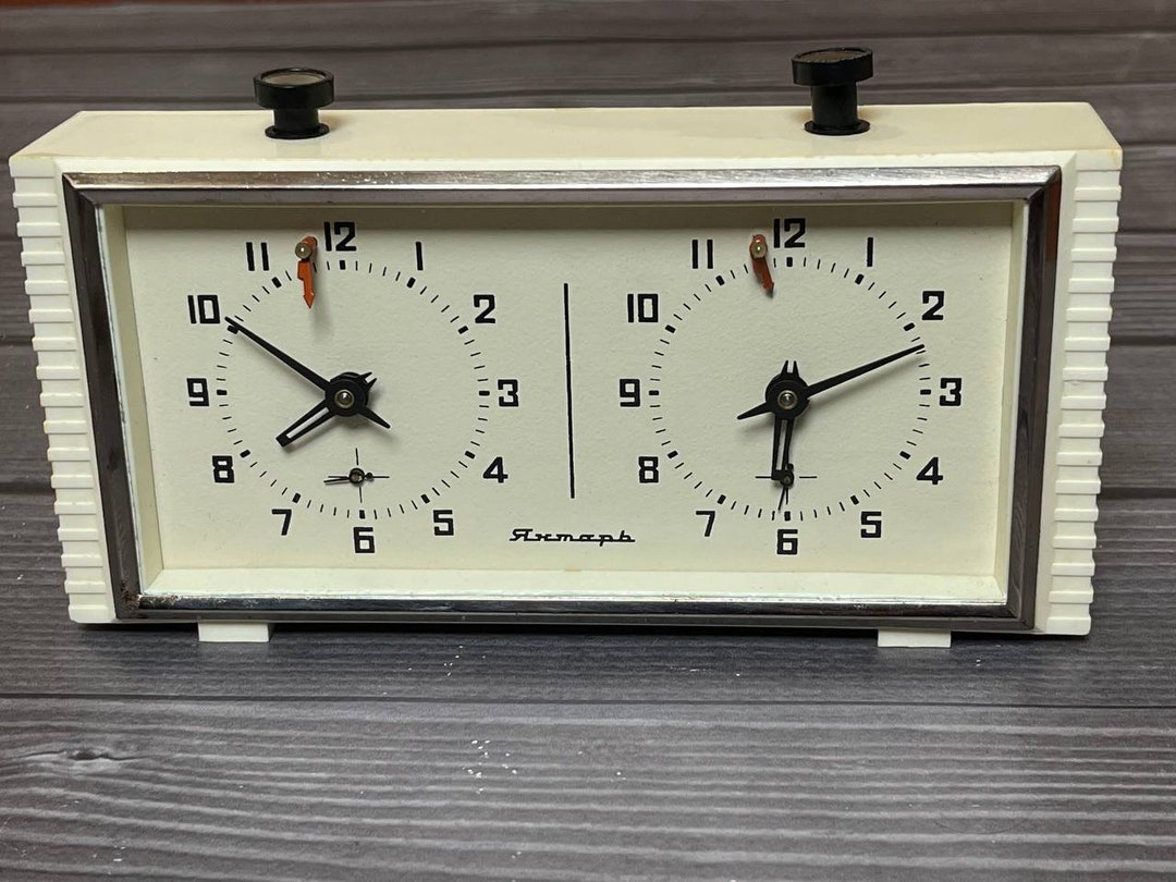 Clock amber USSR CHESS Tournament Clock. Russia Jantar. Mechanical ...