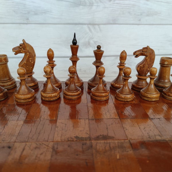 Antique Chess Set - Etsy