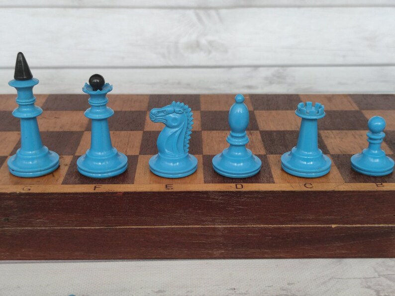 Soviet Chess Set Made of 50s Vintage Plastic in a Rare Blue - Etsy