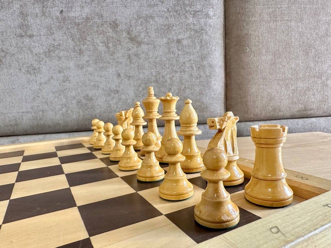 Staunton Chess Set With Weights 70s Vintage in Chess Box . Great Gift ...