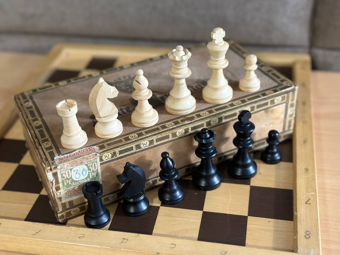Germany Chess Set and Chess Box in Good Condition. Wooden Chess Set 80s ...
