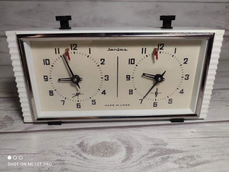 Vintage CHESS Tournament Clock. Original Box | Etsy